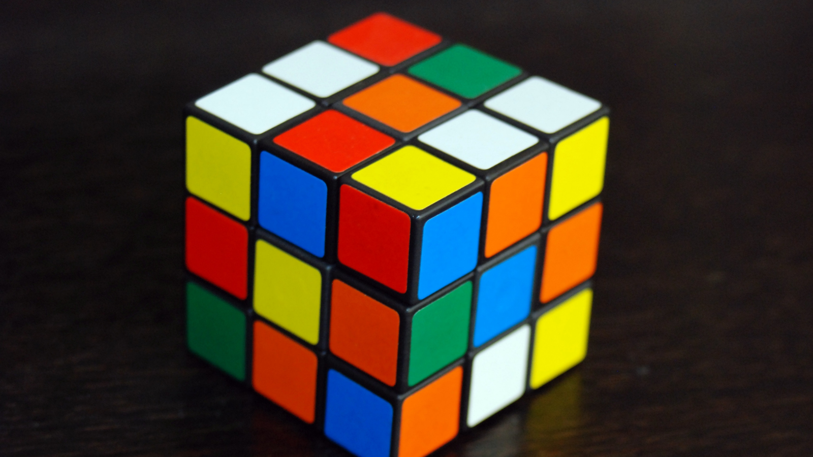 Watch this 8-Year-Old Boy Solve 3 Rubik's Cubes in Under 2 Minutes! - KQ98