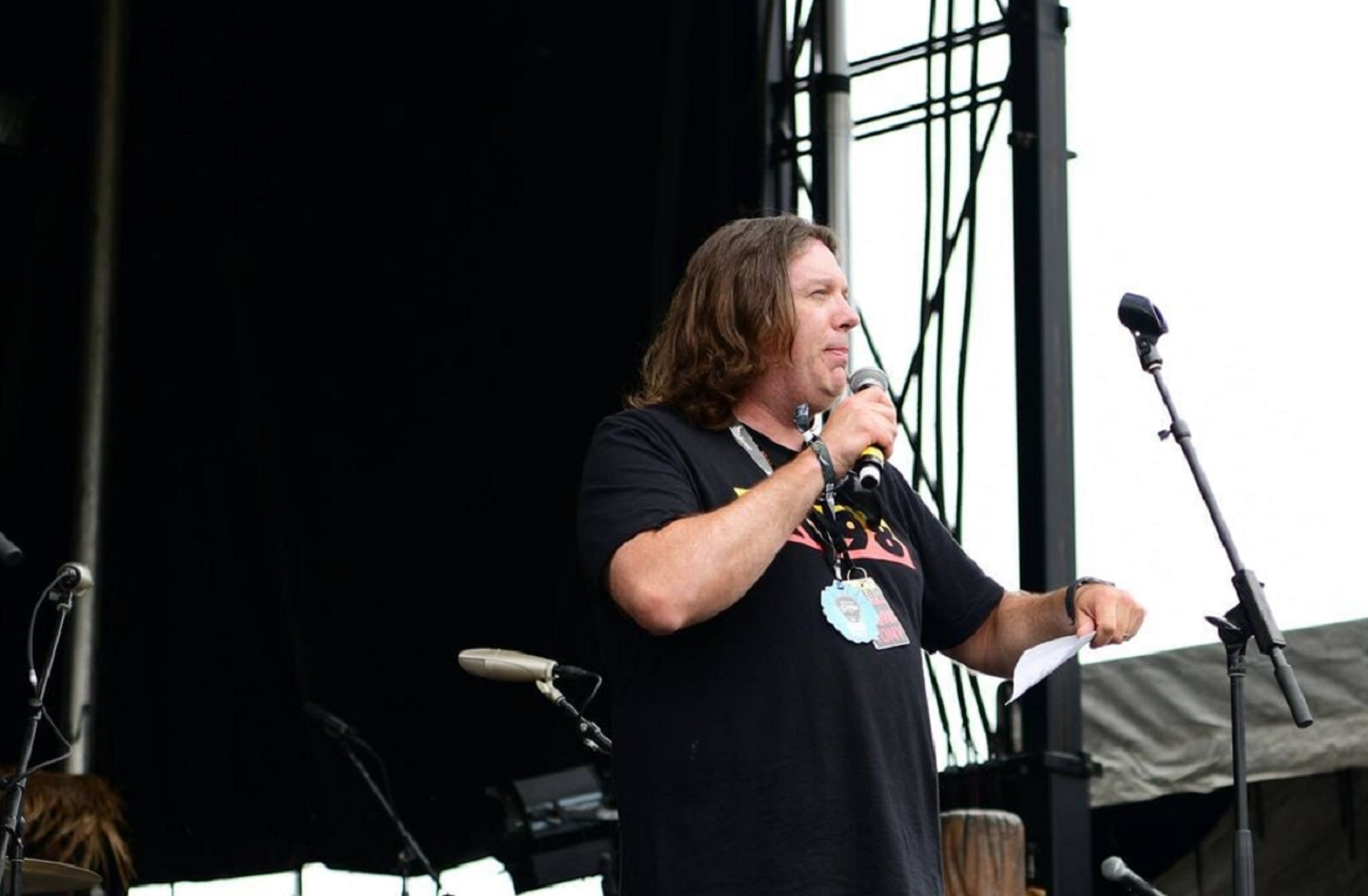 Tony Gets A Haircut With A Purpose - KQ98