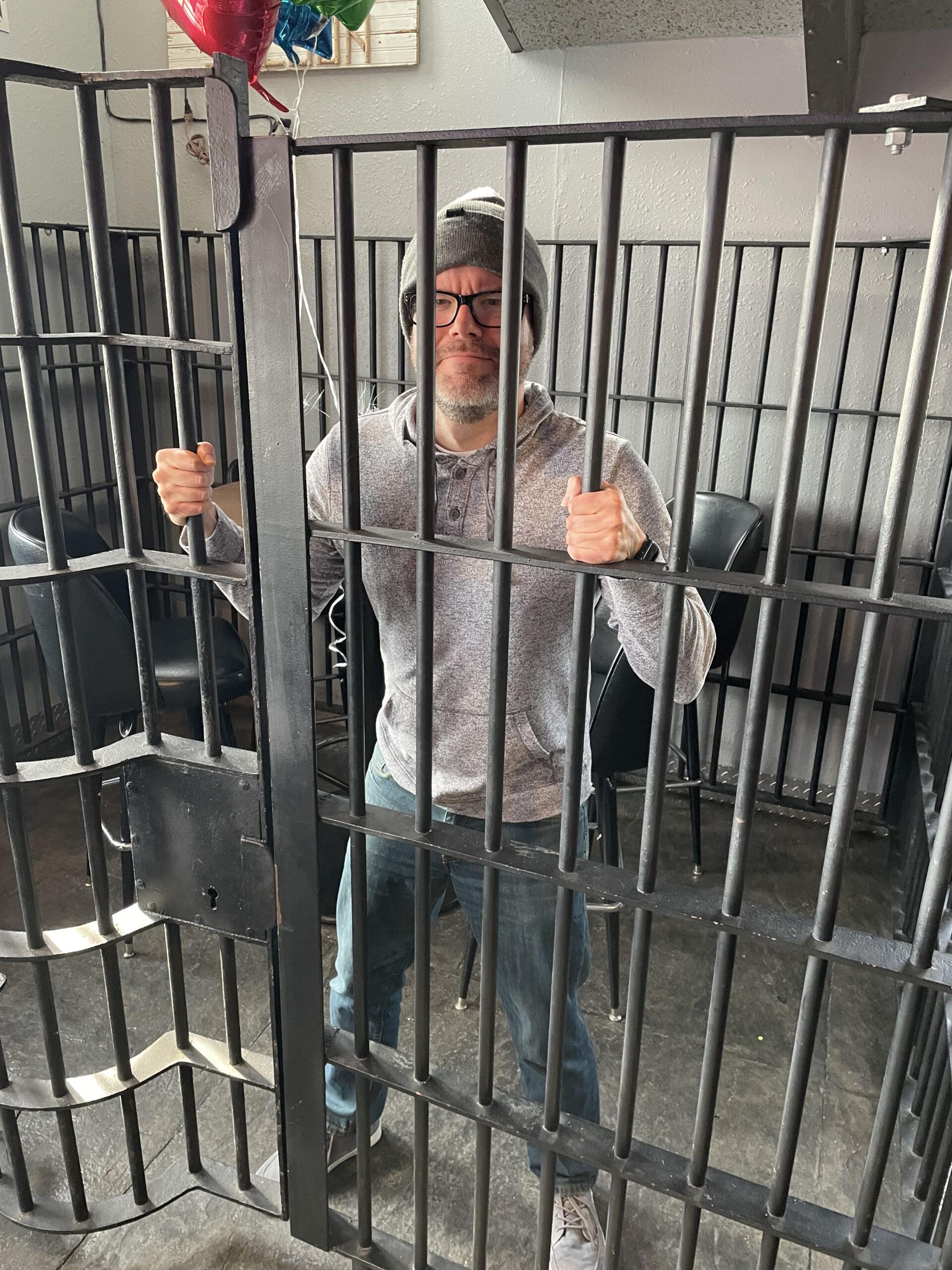 Small Town Eats: Jailhouse Saloon in Centerville, Wisconsin - KQ98